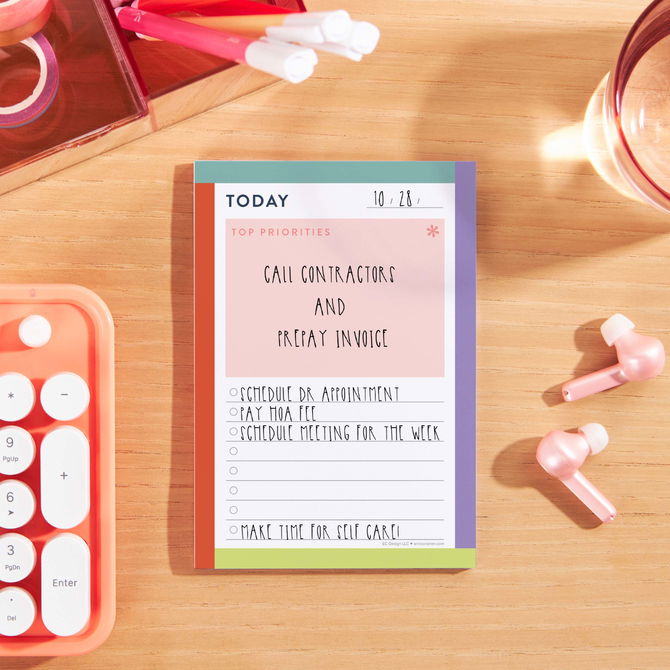 Daily Priorities Sticky Notepad | Erin Condren