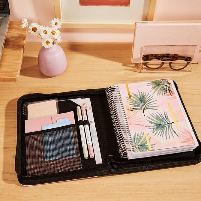 Watercolor Leopard Print Premium Zip Folio | Erin Condren