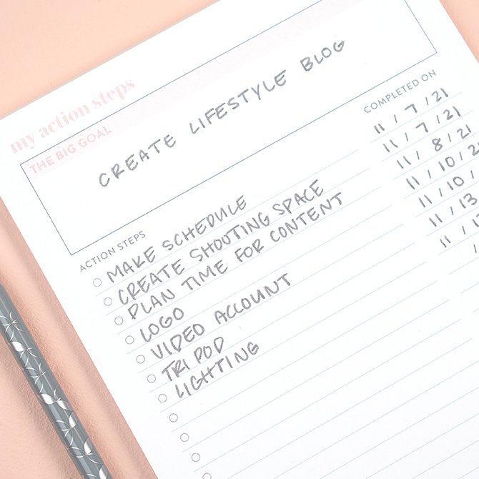 Custom Action Steps Notepad | Erin Condren