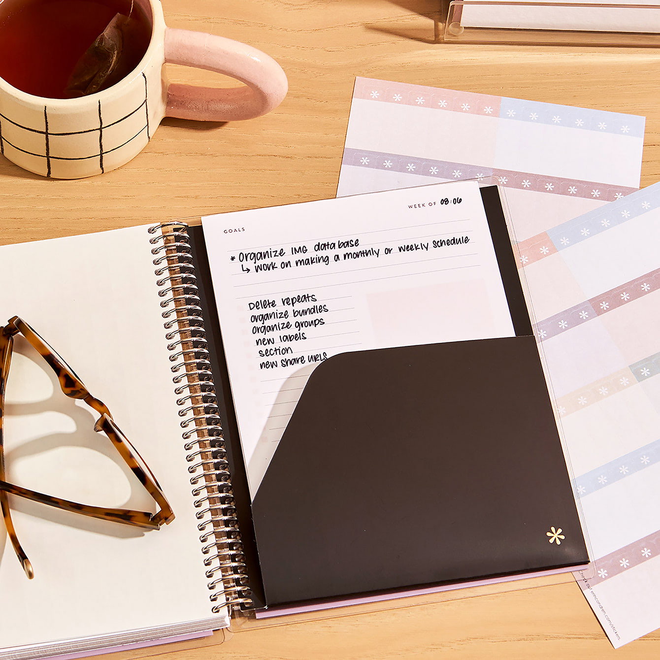 Bold Blooms Meeting Notebook | Erin Condren